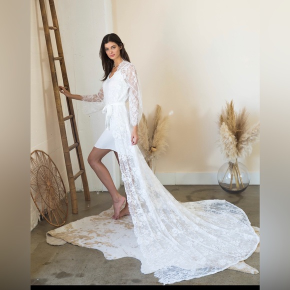 Bella Collins | Intimates & Sleepwear | Long Lace Wedding Robe | Poshmark